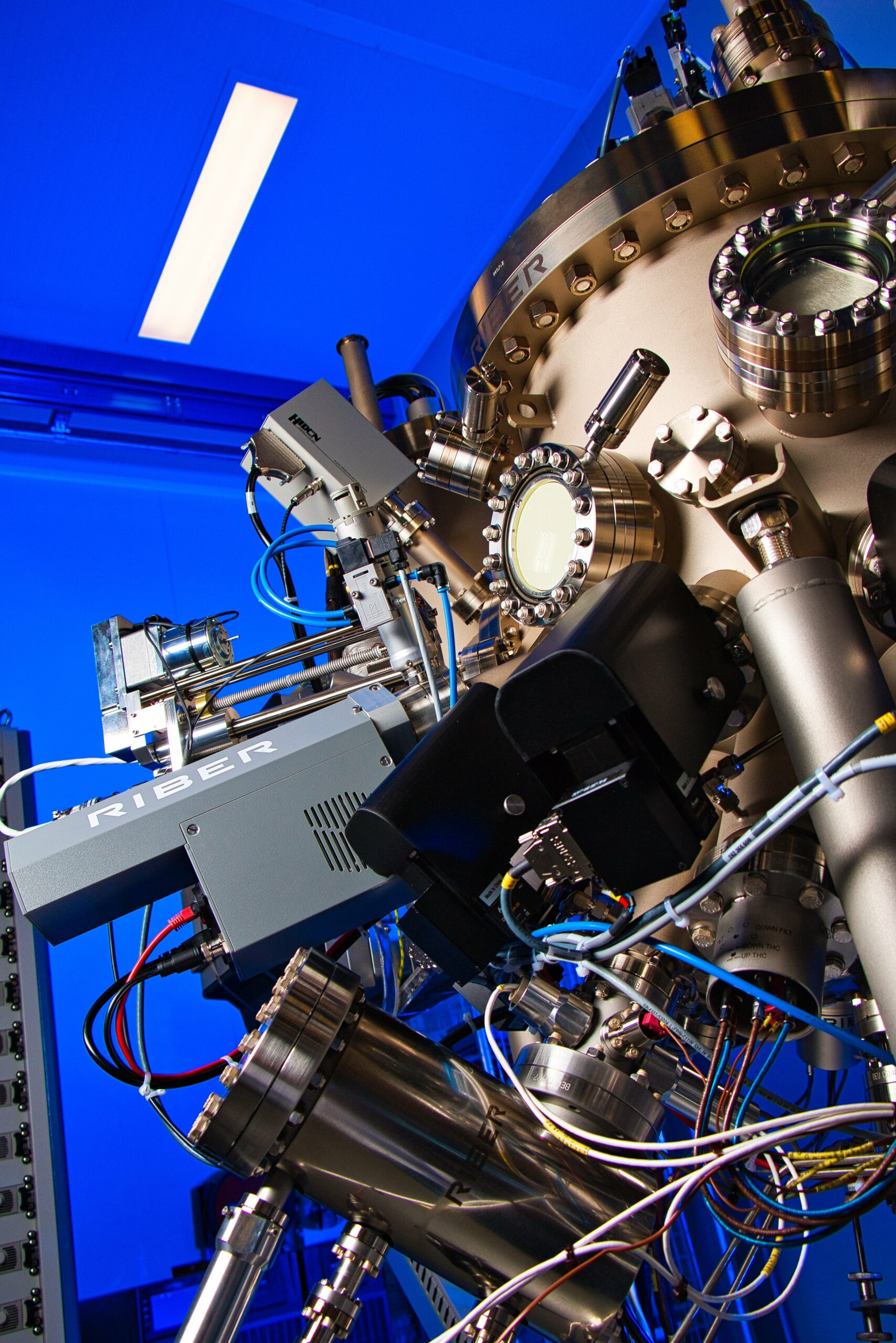 🎥 New, episode 3 : explore InP materials with EZ-Curve ! 🌟 - Riber ...